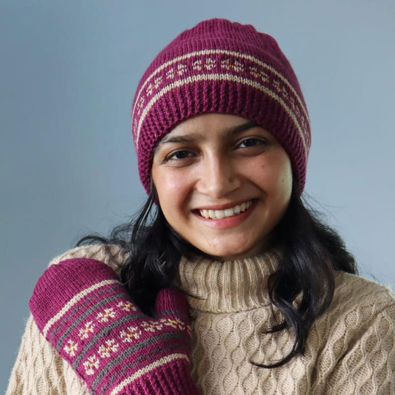 Magenta and Cream Flower Hand-dyed Cap and Mittens | Himalayan Naari